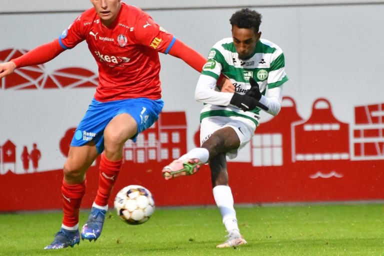 Grönvita röster om Taha Ali - VSK Fotboll