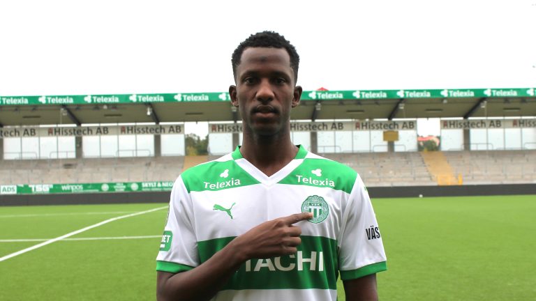Klart: VSK värvar Sidy Sow - VSK Fotboll